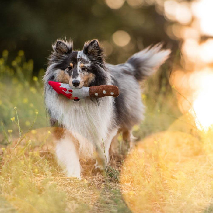 PLAY Howling Haunts Doggy Dagger Plush Toy